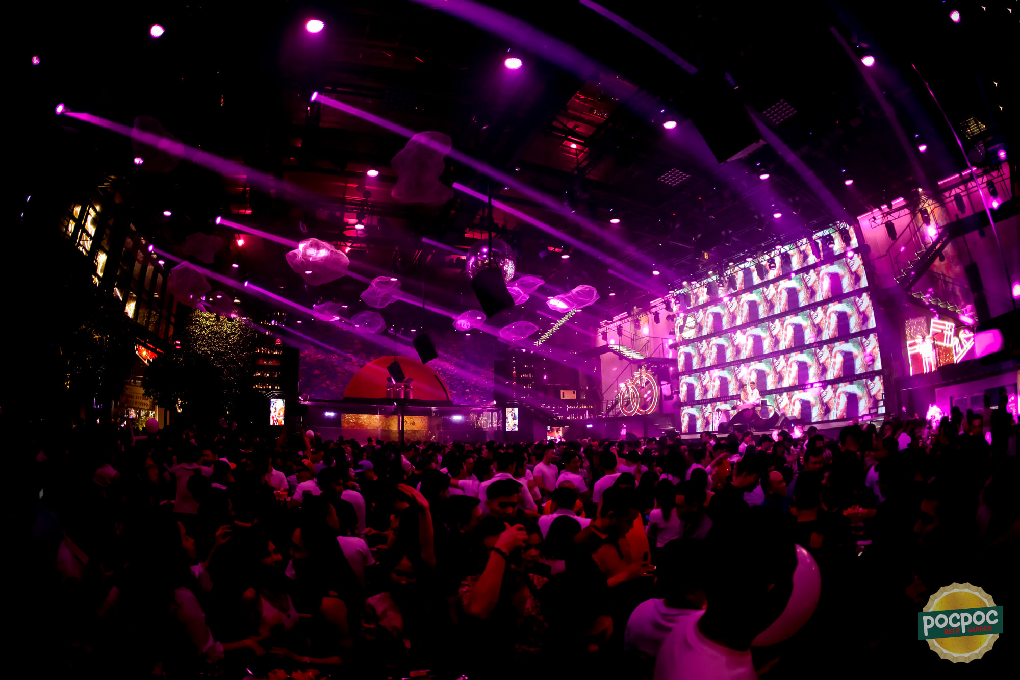 【POC POC Beer Garden】エンターテイメントショークラブPOC POCをリポート - AgeCode